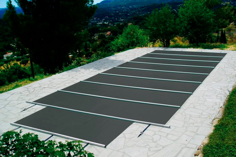 Poolabdeckungen - automatisch, hochwertig und auf Maß gefertigt